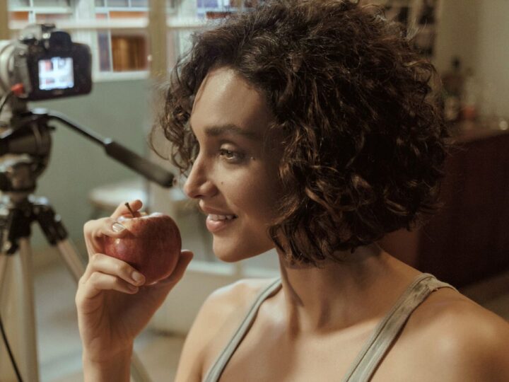 Olhar Indiscreto é uma das 10 séries mais vistas na Netflix em todo o mundo