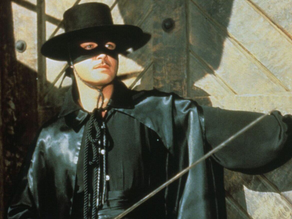 Remake de Zorro no Disney+ escala roteirista premiado de GoT como ...